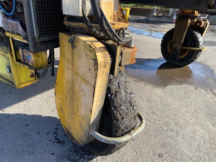 1989 ISOLOADER STRADDLE LOADER for sale