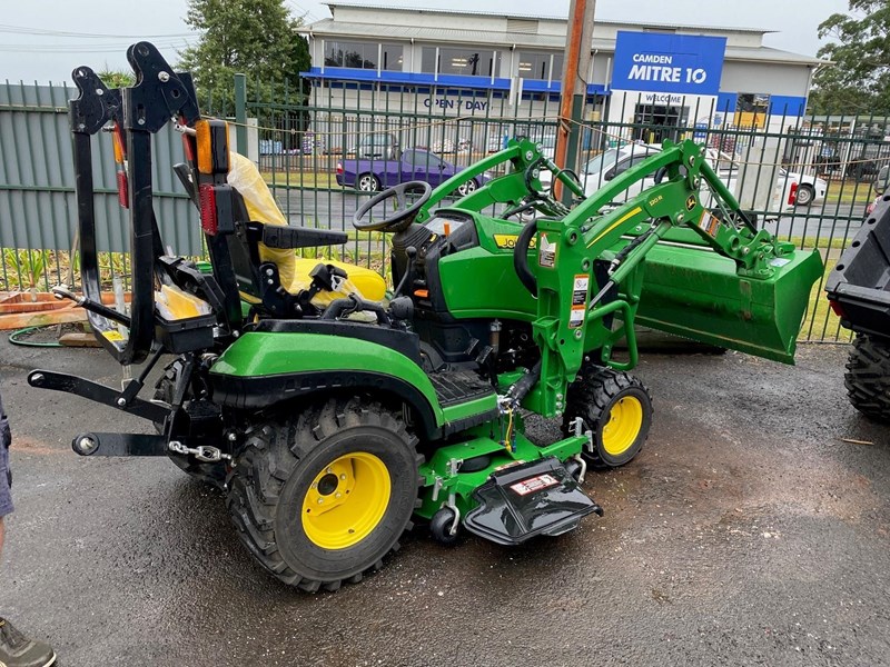 2021 JOHN DEERE 1025R for sale
