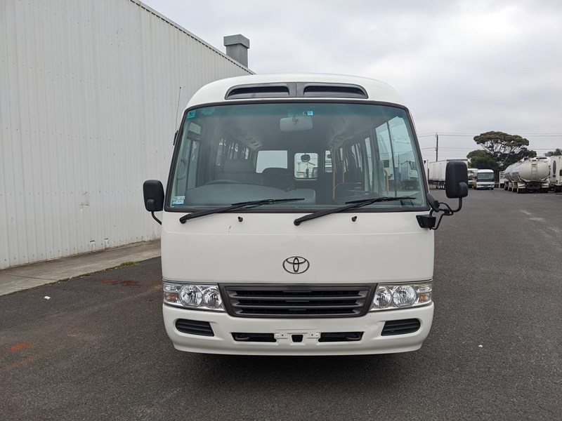 2013 TOYOTA COASTER DELUXE AUTOMATIC BUS for sale