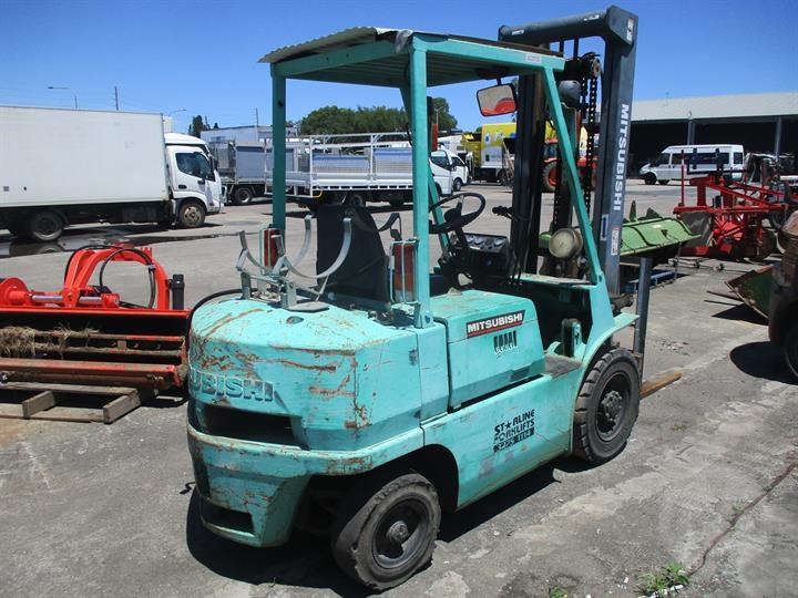MITSUBISHI FG25 for sale