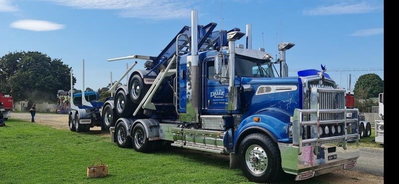 2015 KENWORTH T909 for sale