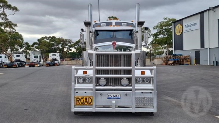 2017 KENWORTH T909 for sale