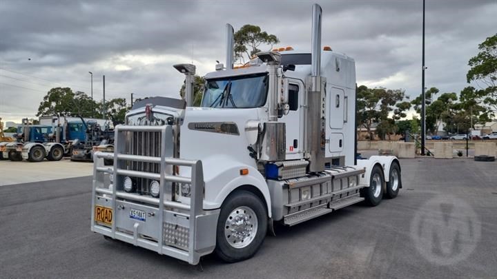 2017 KENWORTH T909 for sale