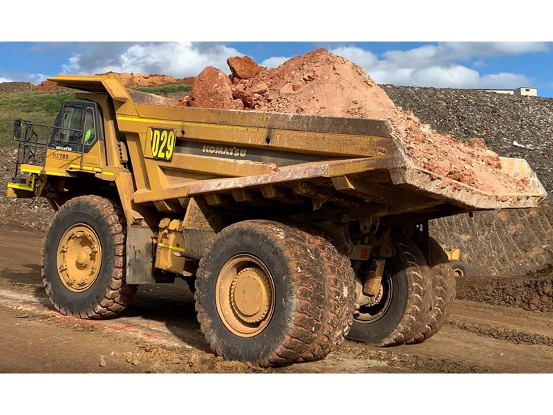 1990 KOMATSU HD785-3 for sale