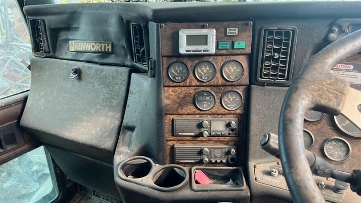 2000 KENWORTH T401 . for sale