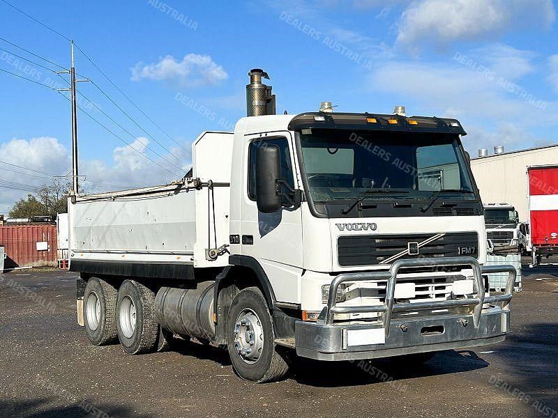 2001 VOLVO FM7 for sale
