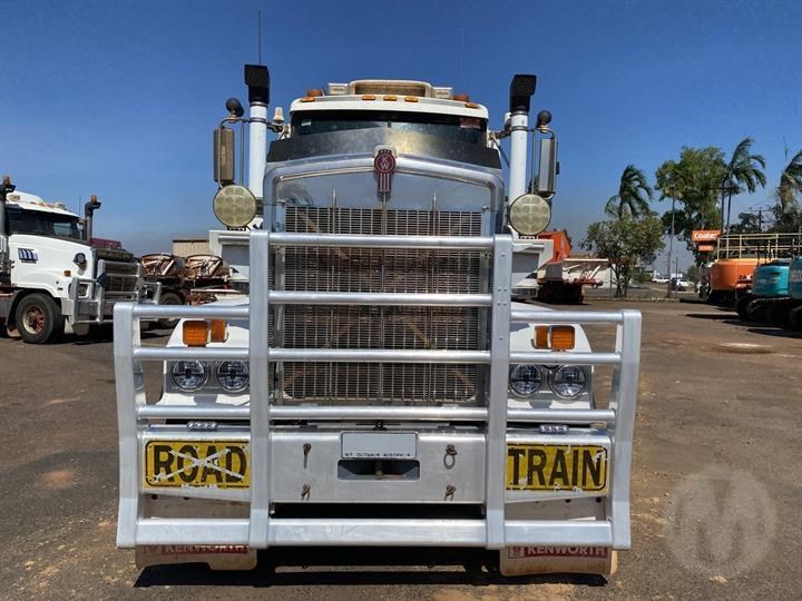 2011 KENWORTH T909 . for sale
