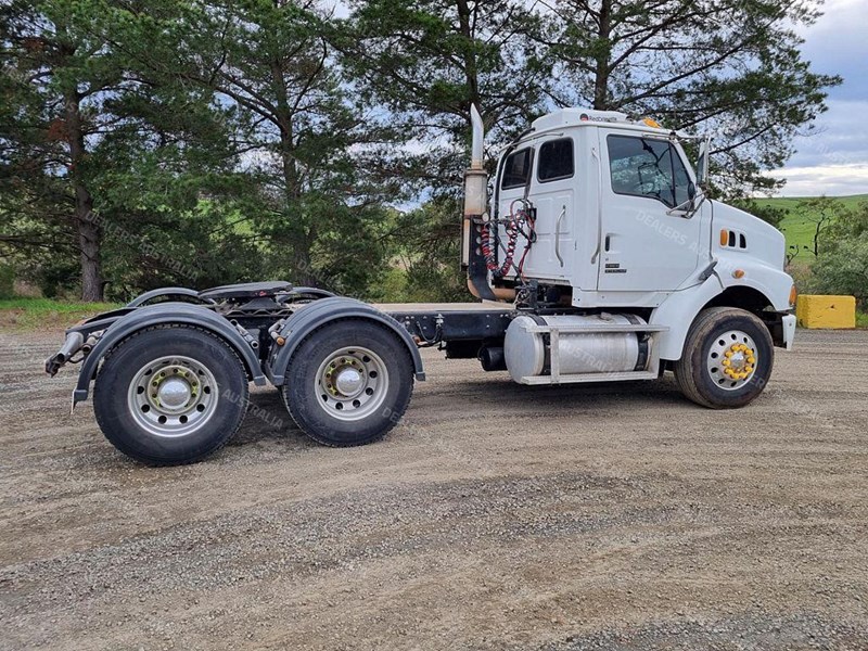 2002 STERLING LT9500 for sale