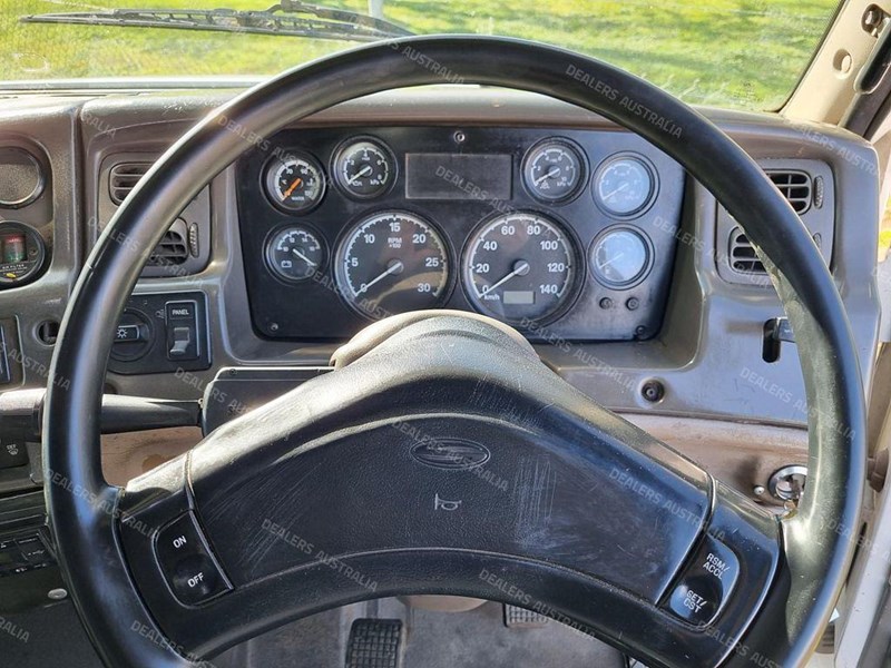 2002 STERLING LT9500 for sale