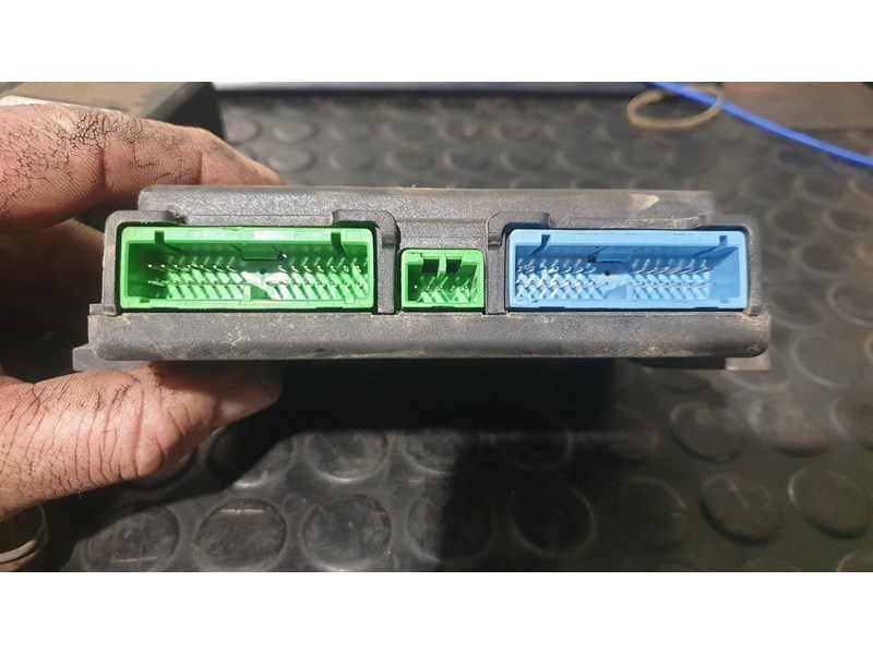 MACK VECU 21720495-P02 12V 37157 MACK 21720495-P02 for sale