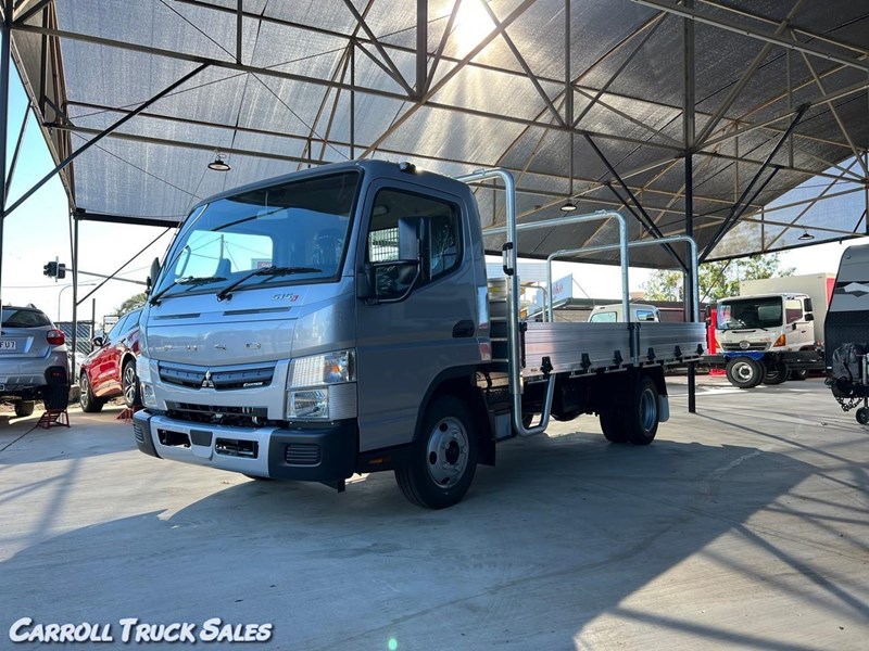 2023 FUSO CANTER 515 for sale