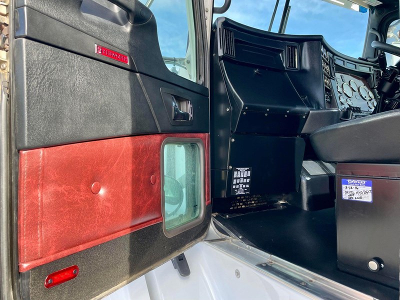 2012 KENWORTH T403 for sale