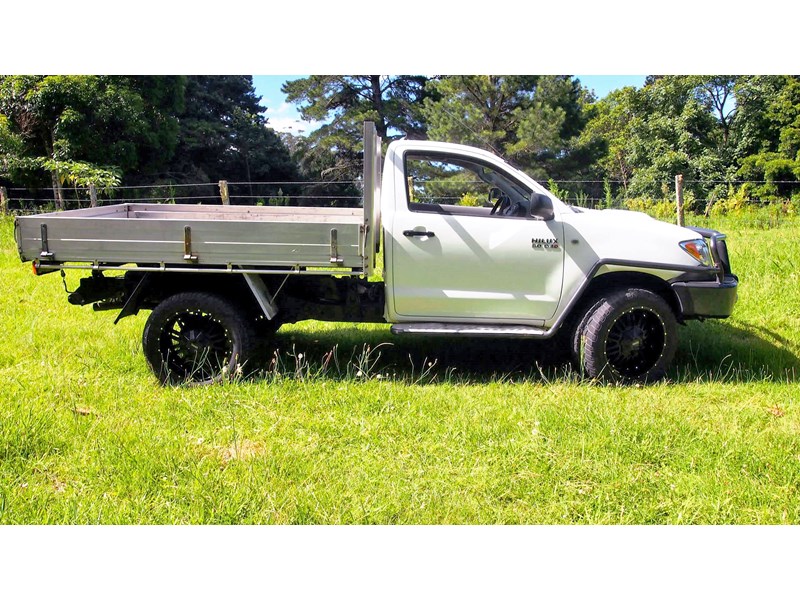 2006 TOYOTA HILUX KUN26 for sale