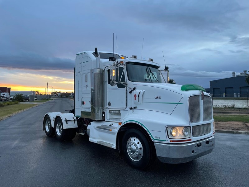 2008 KENWORTH T608 for sale
