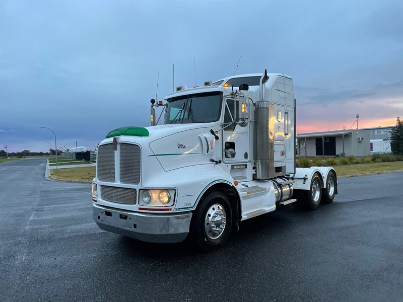 2008 KENWORTH T608 for sale