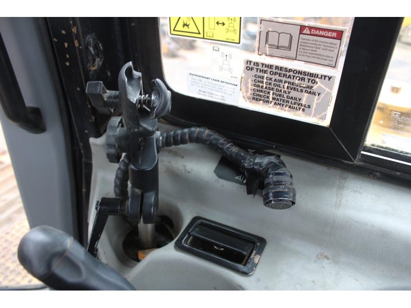 2006 CATERPILLAR D6R LGP SERIES III SWAMP DOZER for sale