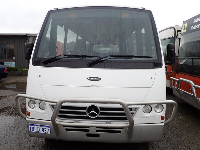 2005 MERCEDES-BENZ DENNING VARIO 4 X 2 for sale