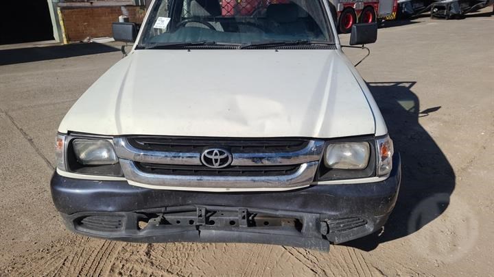 2004 TOYOTA HILUX RZN for sale