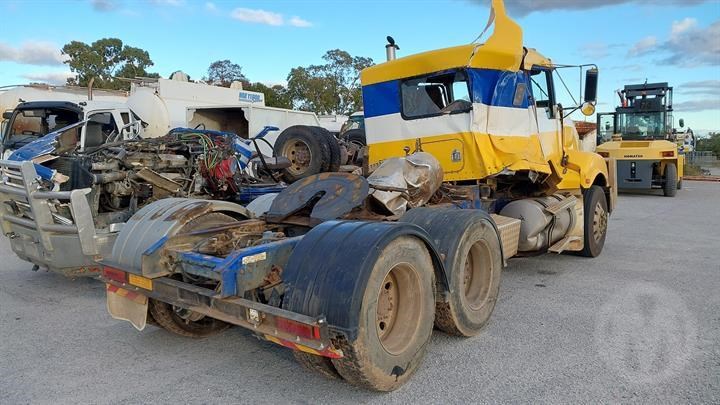 1999 KENWORTH T401 for sale