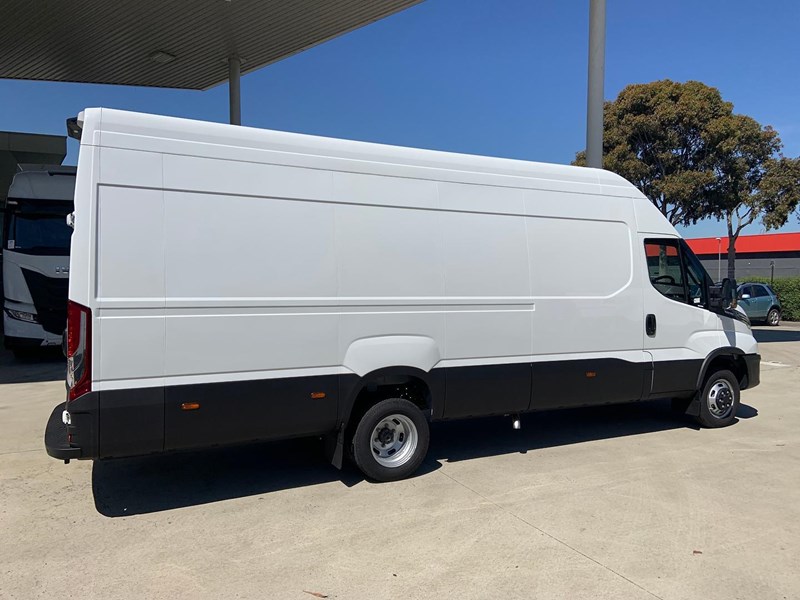2023 IVECO DAILY for sale