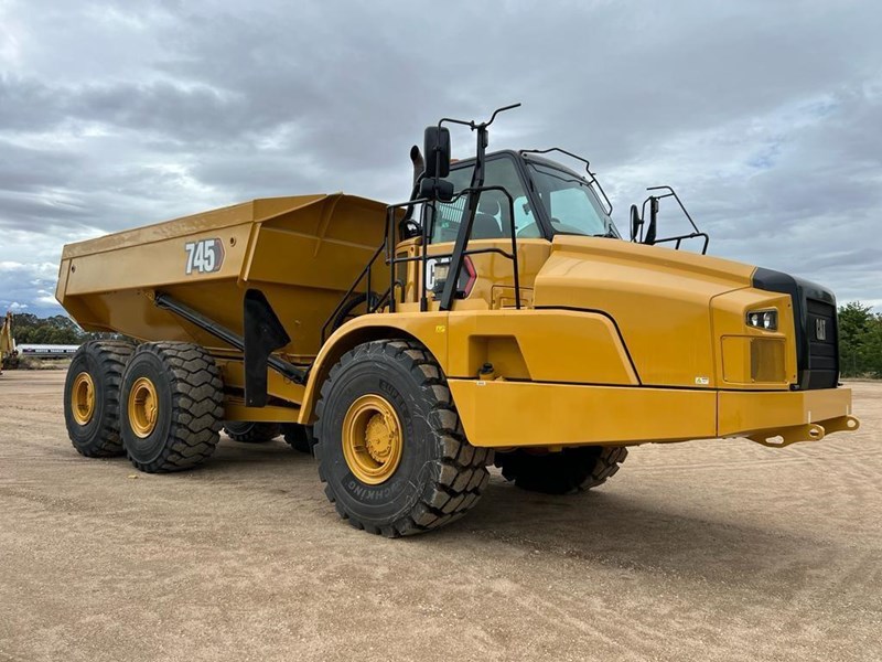 2015 CATERPILLAR 745C for sale