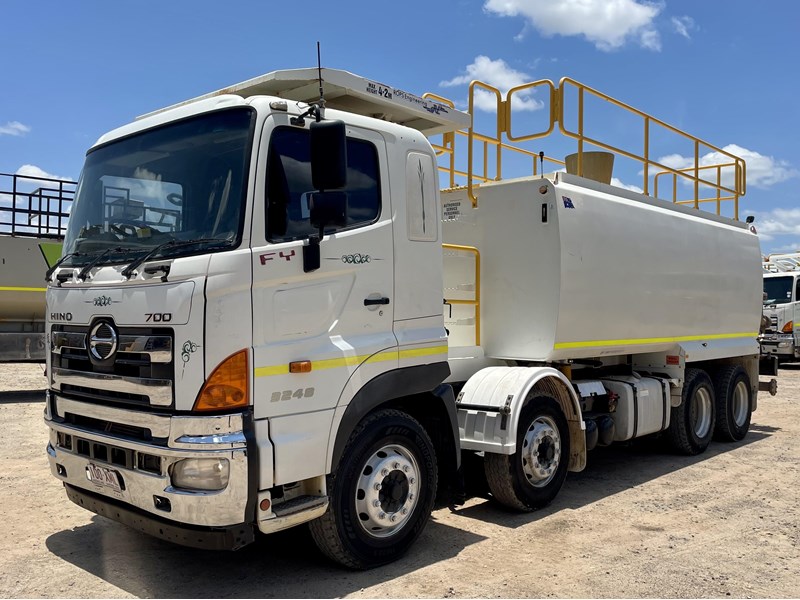 2013 HINO 700 SERIES - FY 3248 3 for sale