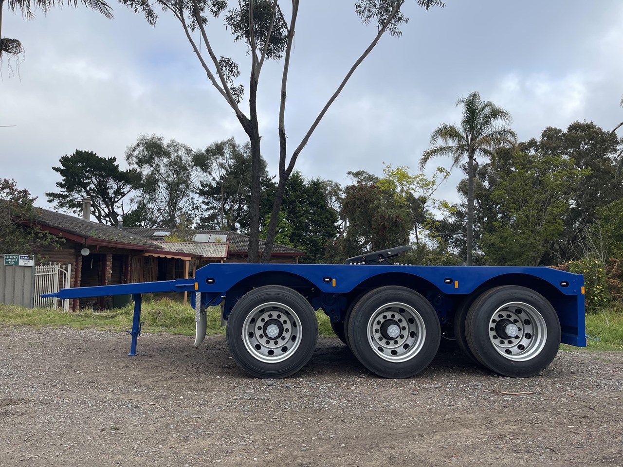 2021 AAA TRAILERS NEW TRI- AXLE DOLLY for sale