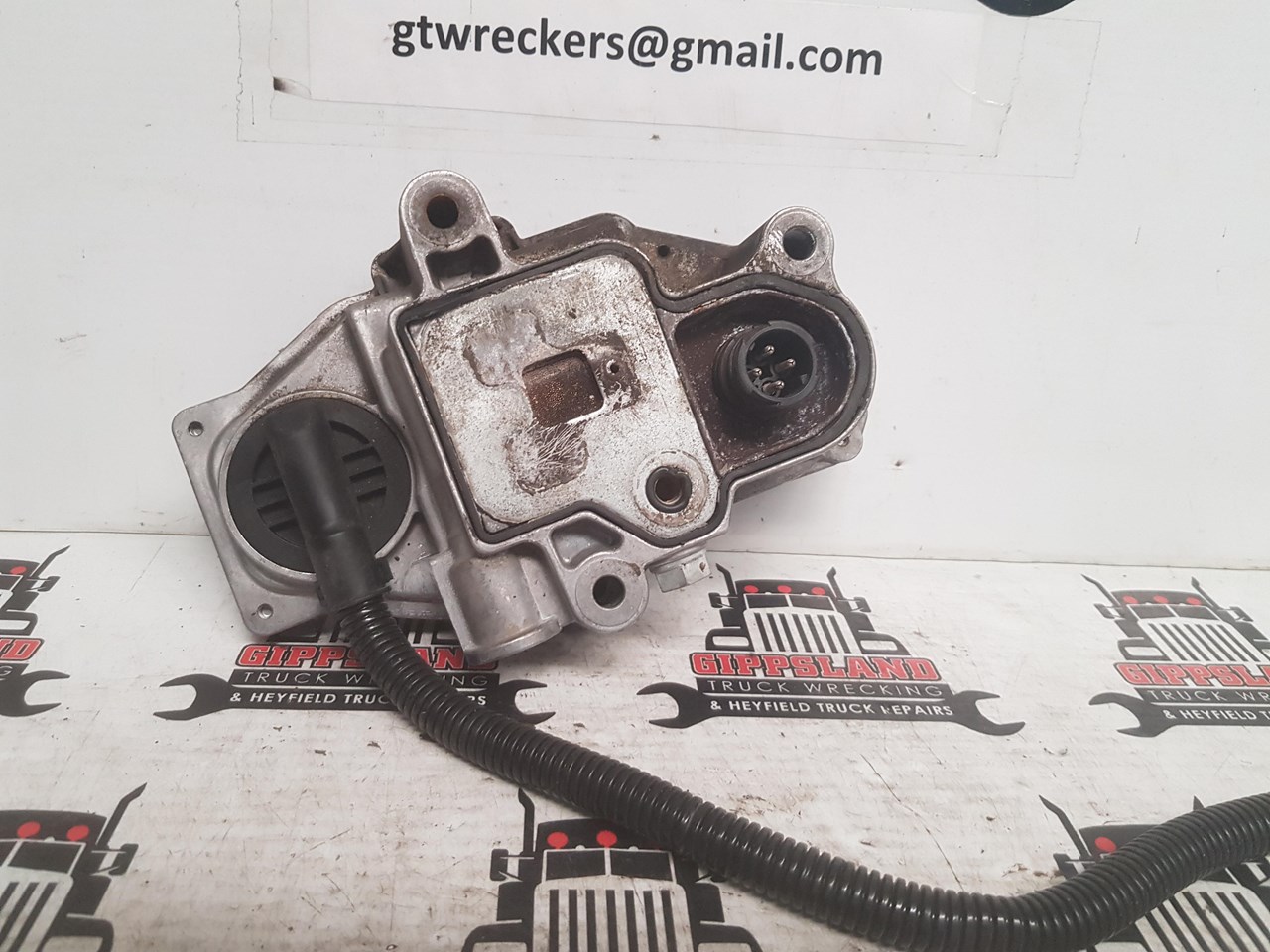 VOLVO SOLENOID VALVE CLUTCH ACTUATOR 22327069 VOLVO 22327069 for sale