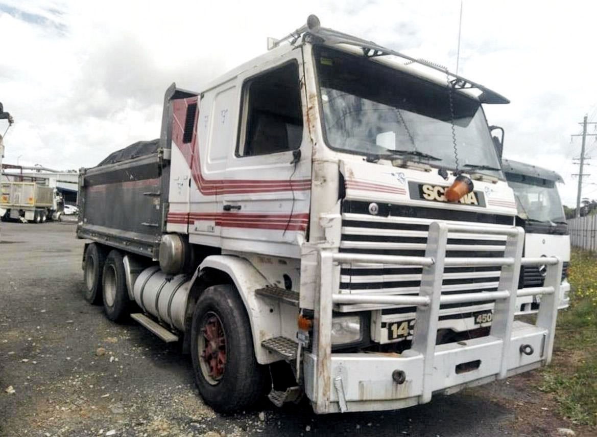 SCANIA R143M for sale
