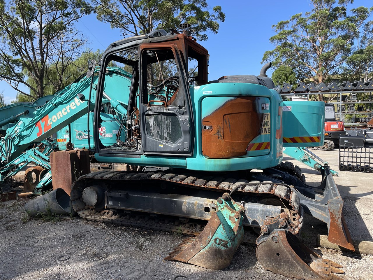 KOBELCO SK135SR-5 for sale