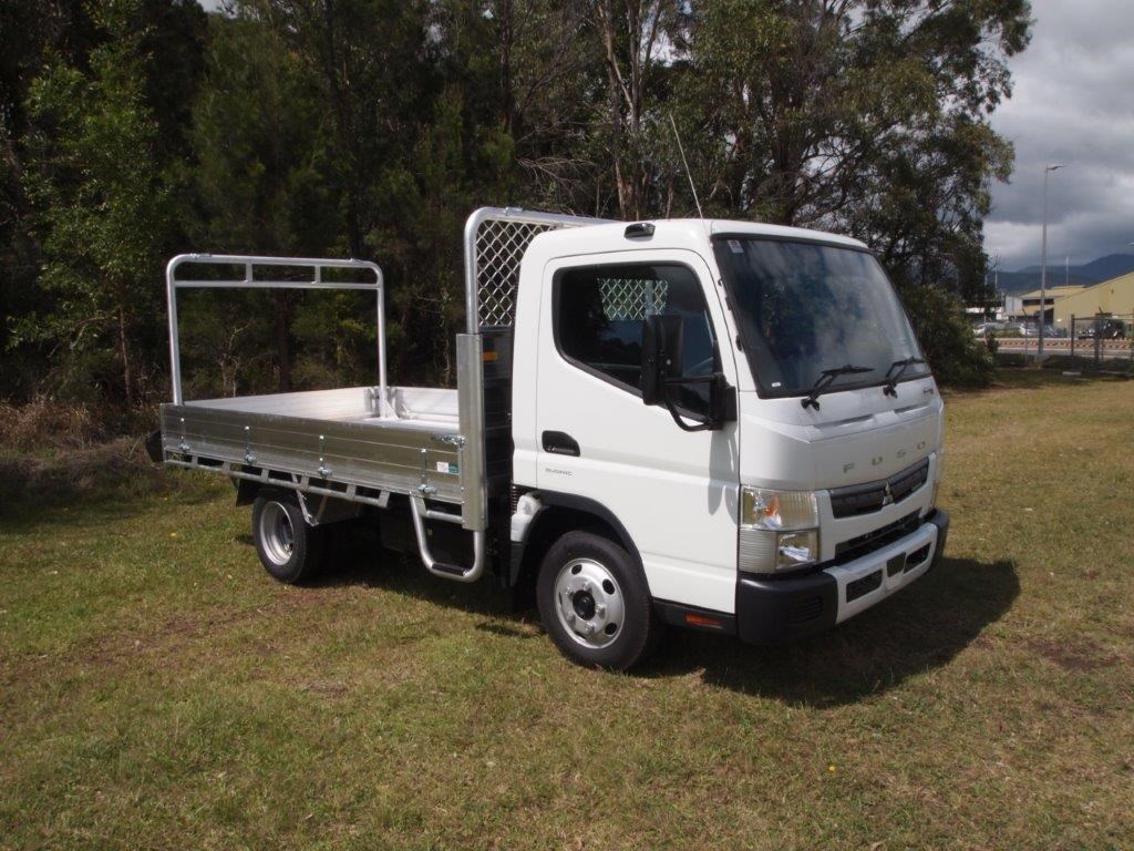 2022 FUSO CANTER for sale