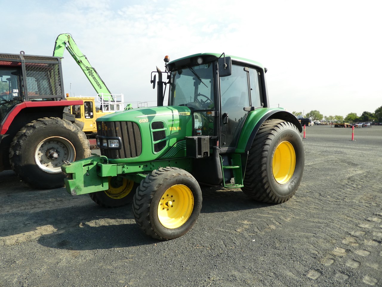 2015 JOHN DEERE 6130 for sale