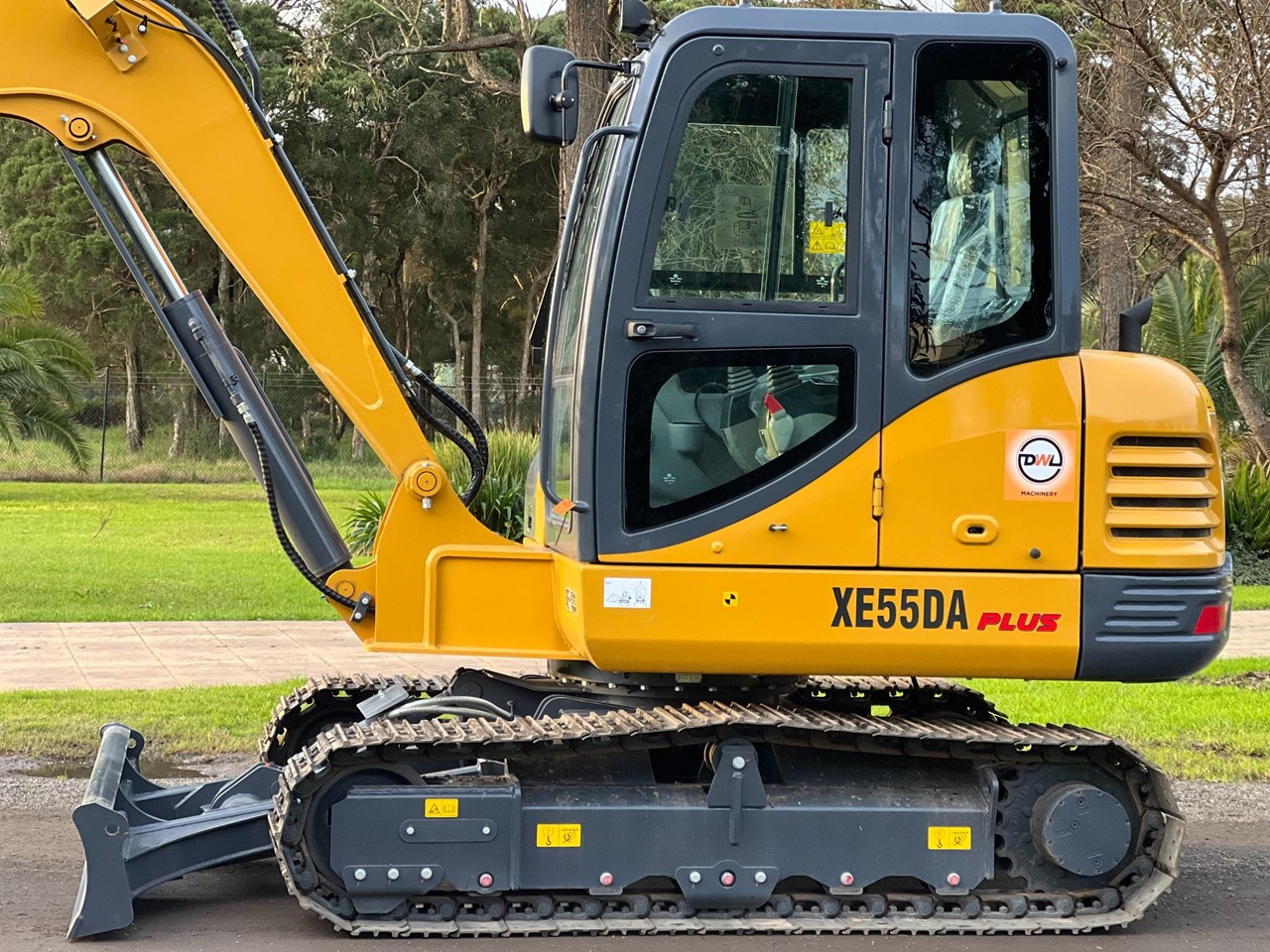 XCMG XE55DA for sale