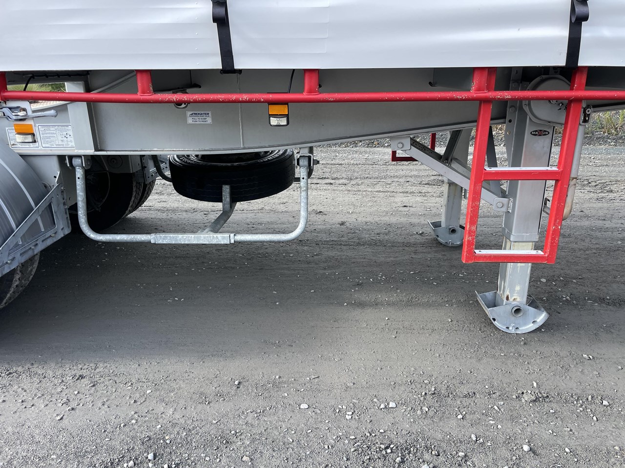 2014 MAXITRANS 10 PALLET TRI-AXLE A-TRAILER TAUTLINER for sale