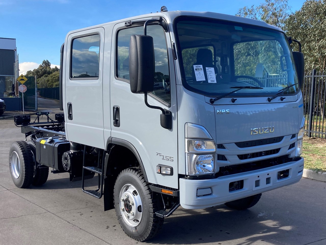 ISUZU NPS 75-155 AMT CREW for sale