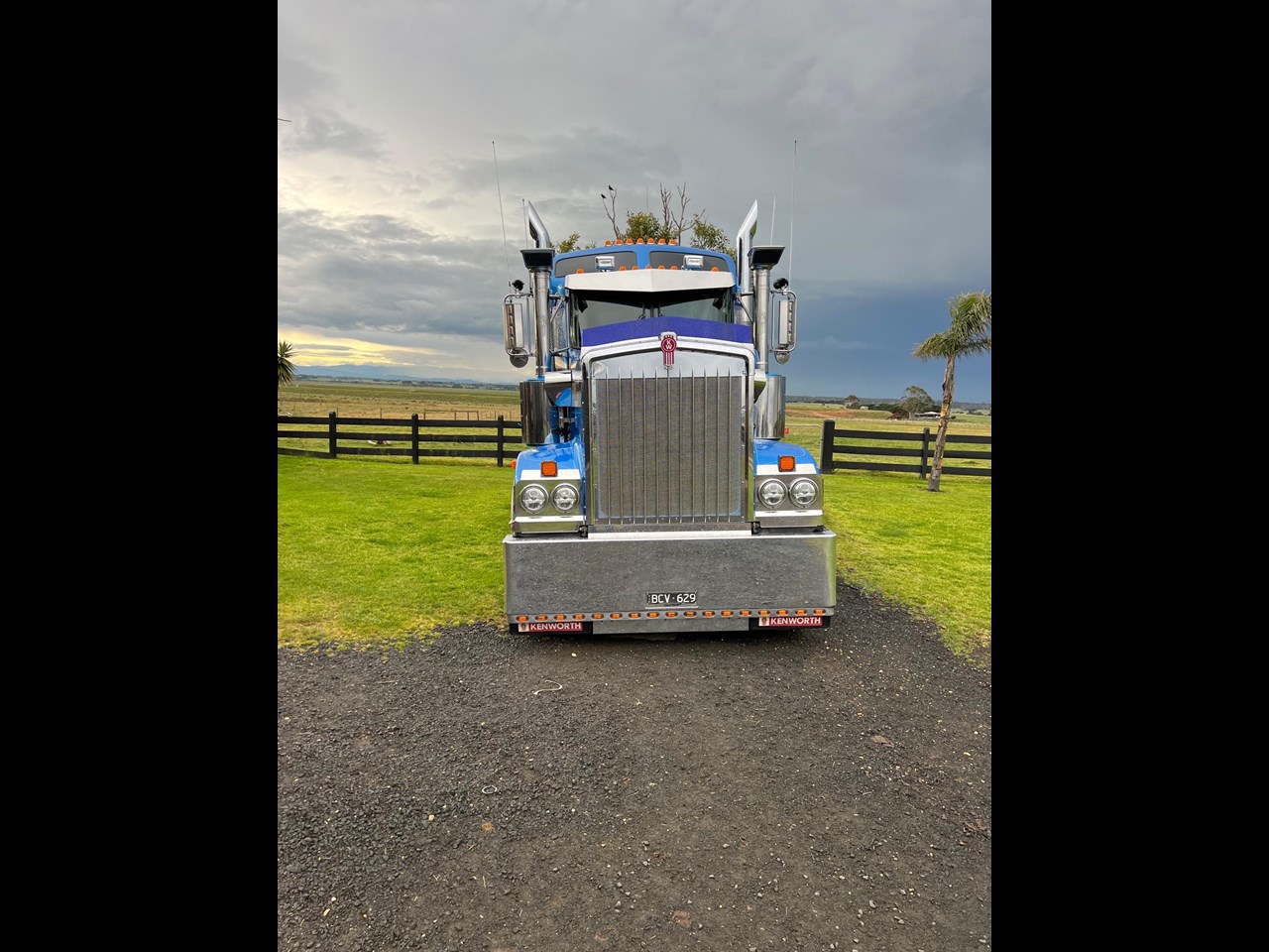 2020 KENWORTH T909 T909 long wheelbase suit Tipper for sale