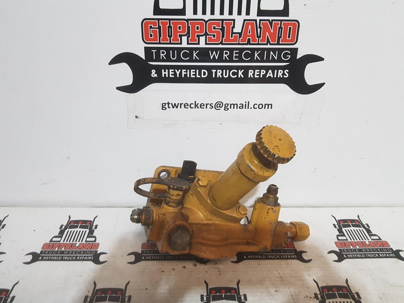 CAT C15 FUEL FILTER HOUSING 1365017 CAT C15 1365017 for sale