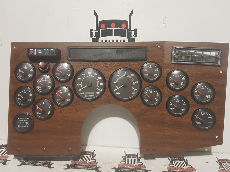 WESTERN STAR INSTRUMENT CLUSTER COMPLETE WESTERN STAR 4900 for sale