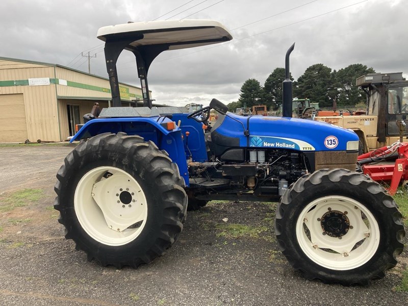 NEW HOLLAND TT75 for sale