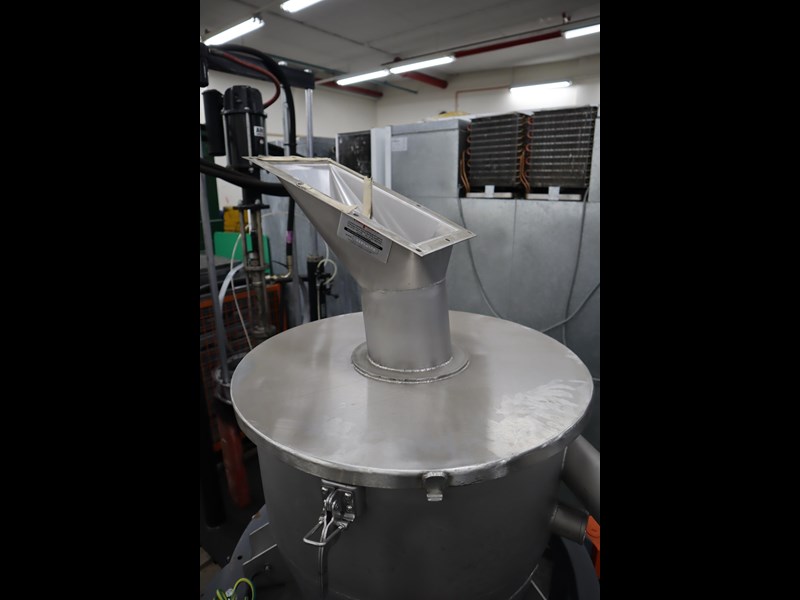 FRESCO 400L STAINLESS CYCLONE HOPPER LOADER for sale