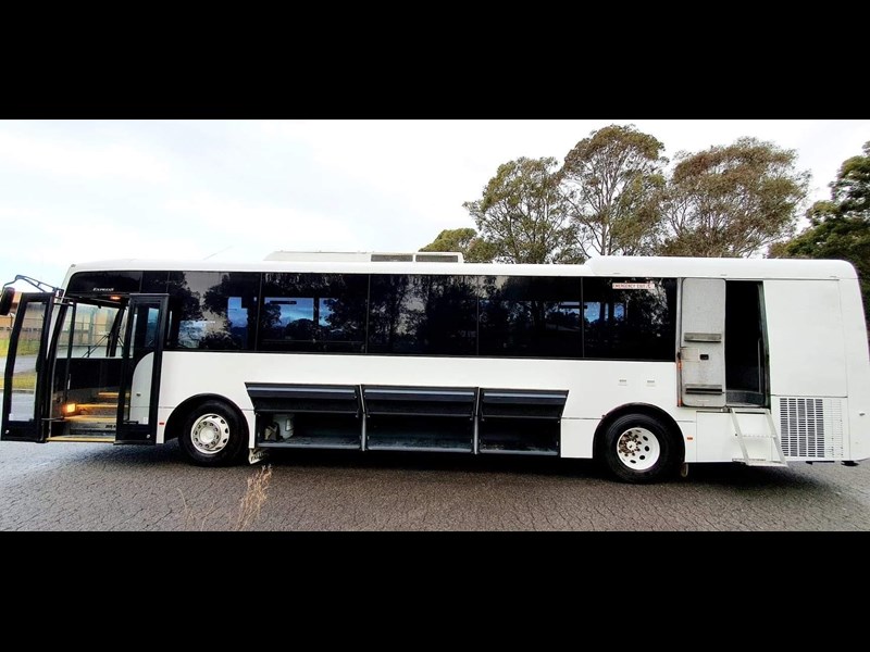 2004 VOLVO B7R BUS COMBO UNIT, 2004 MODEL for sale