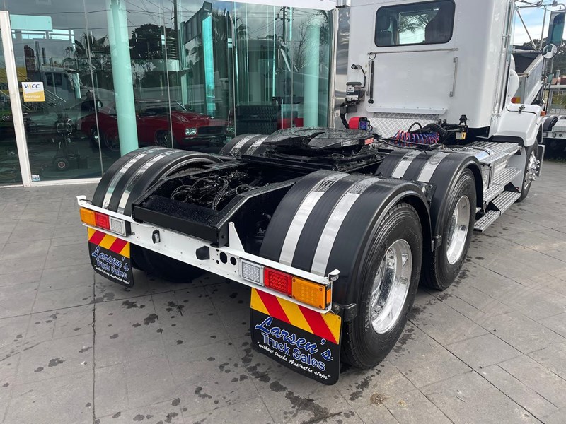 2016 KENWORTH T409 SAR DAYCAB AUTOSHIFT for sale