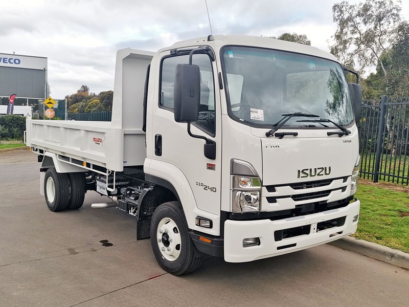 2022 ISUZU FRR 110-240 AMT TIPPER for sale