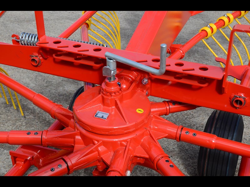 FARMLINER STAR 350 ROTARY RAKE for sale