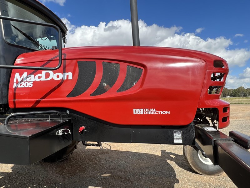 2017 MACDON M205 for sale