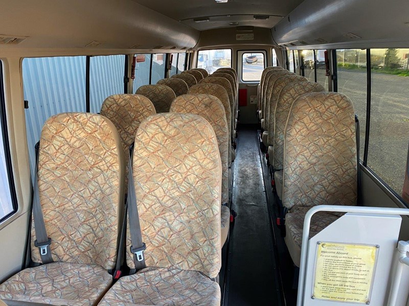 2008 MITSUBISHI ROSA DELUXE 25 SEATER BUS for sale