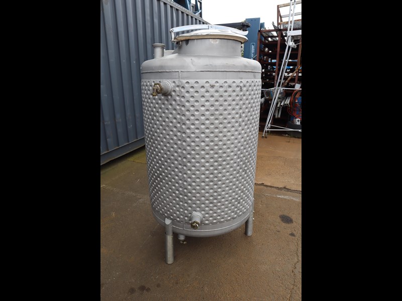 STAINLESS STEEL DIMPLE JACKETED TANK 600L for sale