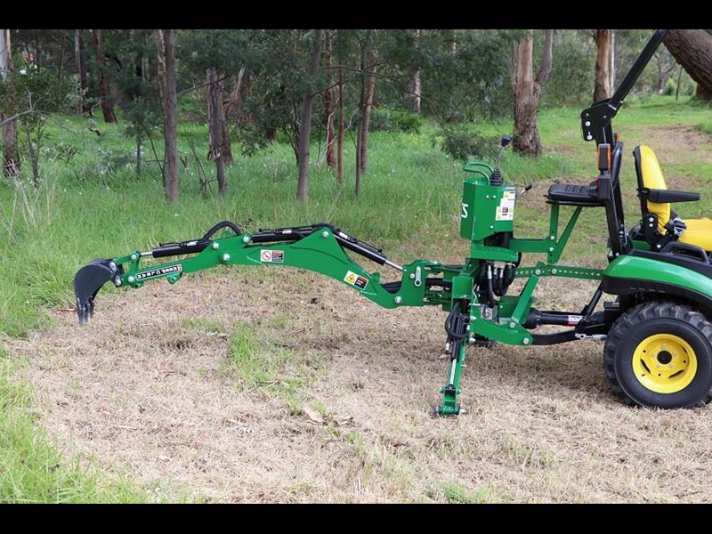 HAYES TRACTOR 3 POINT LINK BACKHOE SUB COMPACT for sale