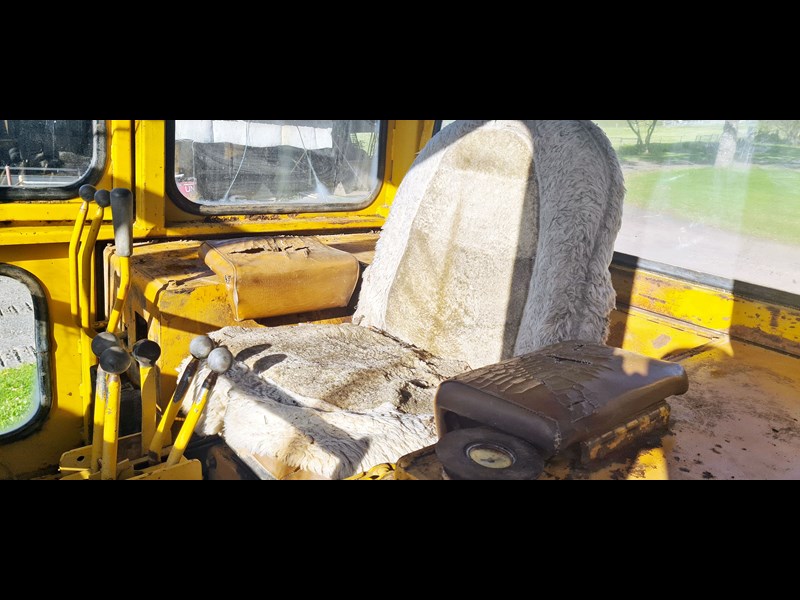1987 CASE 1150D for sale