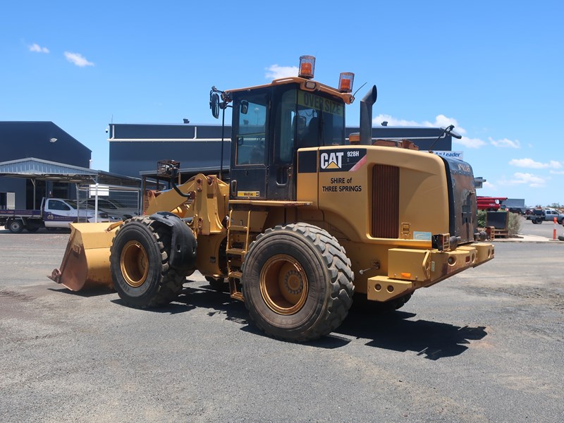 2011 CATERPILLAR 928H LOADER for sale